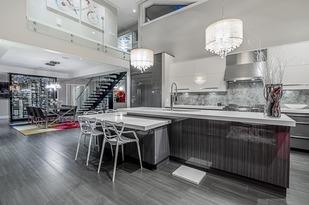 332 Moyne Drive - Eric Christiansen