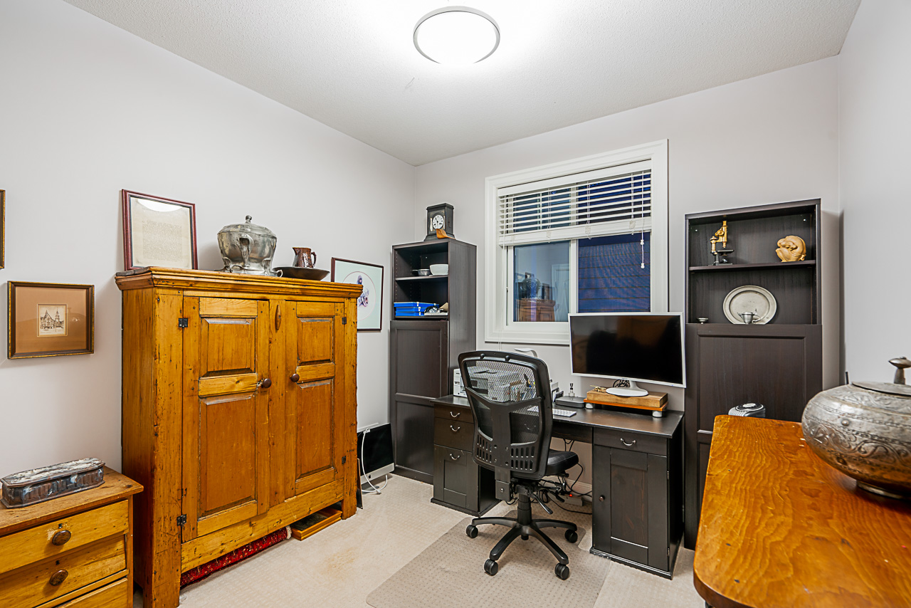 2673 Terrace Avenue - Eric Christiansen