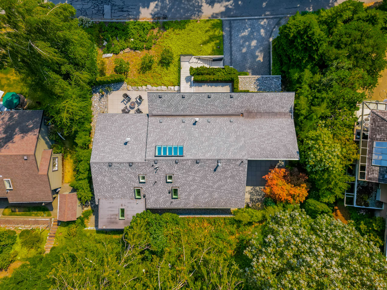 5843 Falcon Road - Eric Christiansen