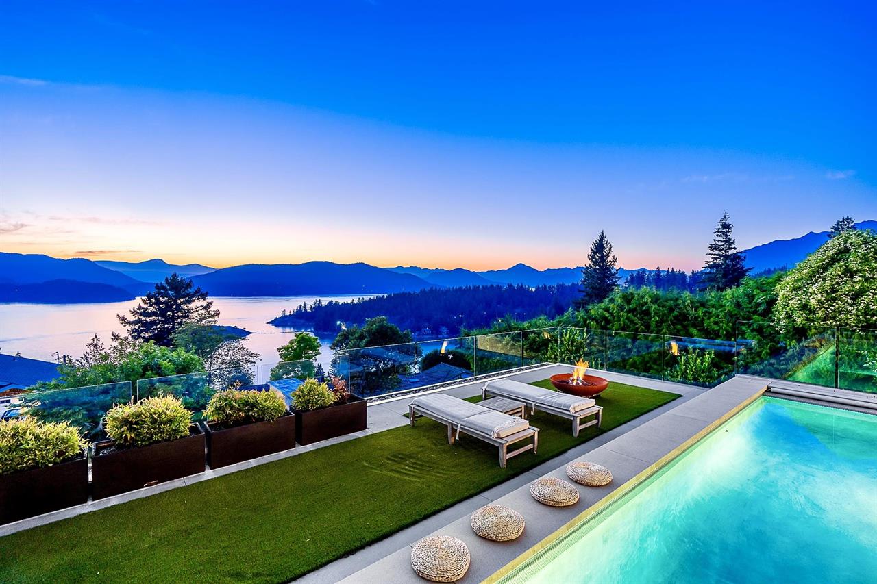 6252 Overstone Drive - Eric Christiansen