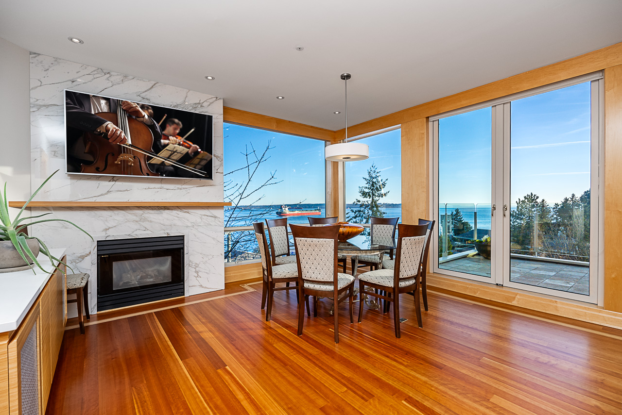 4180B Rose Crescent - Eric Christiansen