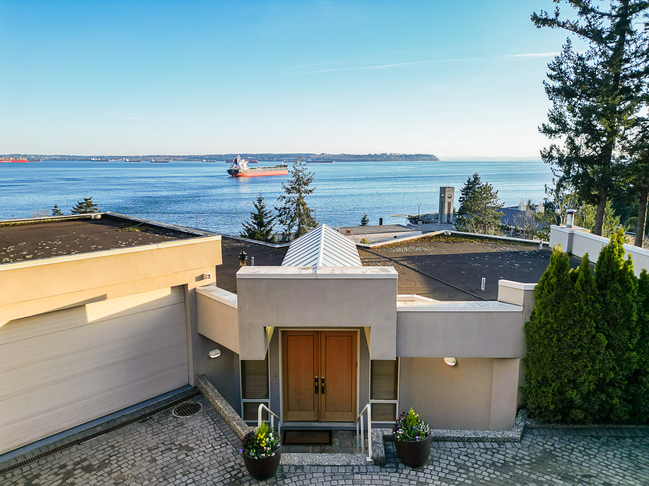 4180B Rose Crescent - Eric Christiansen